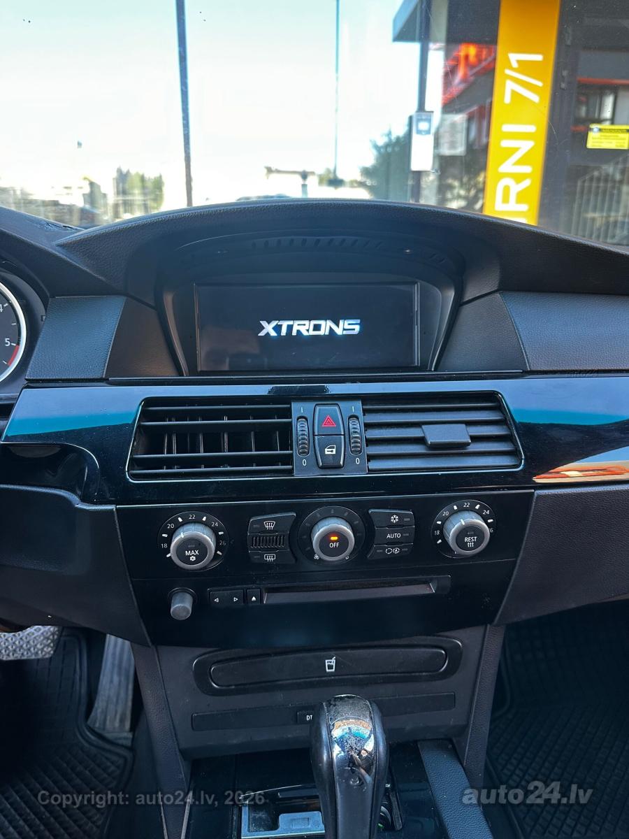 Pelēks BMW 5 Series 2005 Tallina, ar dzinēja tilpumu 3.00 L un nobraukumu 410 tūkst. km par 4499 €, foto 9 vietnē AUTOMOTO.COM.LV