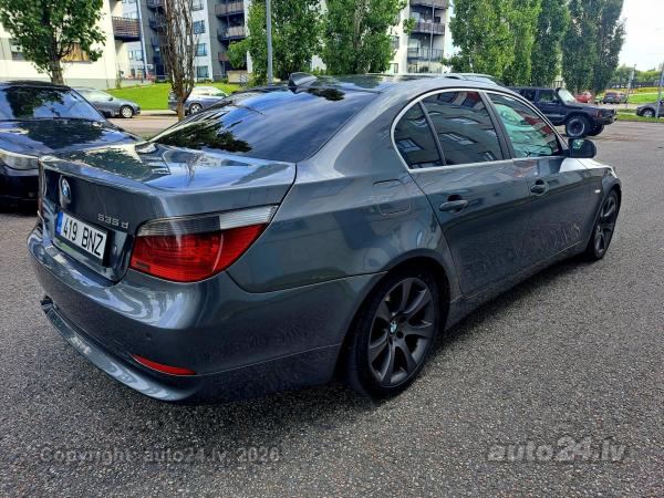 BMW 5 Series 2005 Tallina vietnē Pelēks BMW 5 Series 2005 Tallina, ar dzinēja tilpumu 3.00 L un nobraukumu 356 tūkst. km par 4999 €, foto 5 vietnē AUTOMOTO.COM.LV