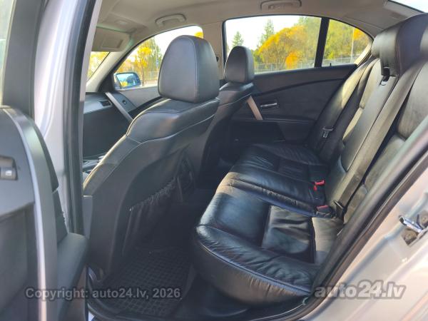 Pelēks BMW 5 Series 2005 Tallina, ar dzinēja tilpumu 2.50 L un nobraukumu 0 tūkst. km par 3499 €, foto 10 vietnē AUTOMOTO.COM.LV