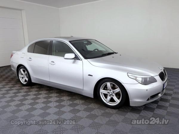Pelēks BMW 5 Series 2006 Tallina, ar dzinēja tilpumu 3.00 L un nobraukumu 453 tūkst. km par 2299 €, foto 1 vietnē AUTOMOTO.COM.LV