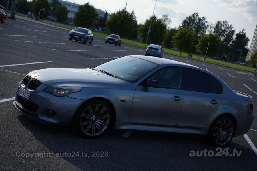 Grey BMW 5 Series 2006 in Riga, with an engine capacity of 3.00 L and mileage of 378 thousand km for 5790 €, photo 5 on AUTOMOTO.COM.LV