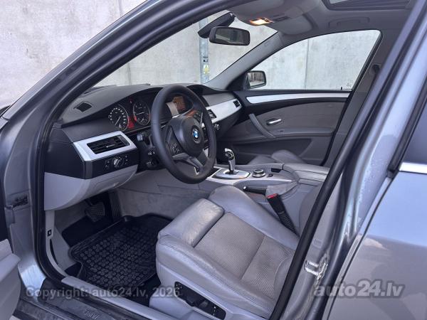 Pelēks BMW 5 Series 2007 Tartu, ar dzinēja tilpumu 3.00 L un nobraukumu 338 tūkst. km par 7990 €, foto 10 vietnē AUTOMOTO.COM.LV
