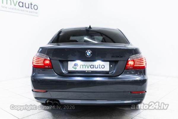 Pelēks BMW 5 Series 2008 Tallina, ar dzinēja tilpumu 3.00 L un nobraukumu 273 tūkst. km par 5990 €, foto 7 vietnē AUTOMOTO.COM.LV