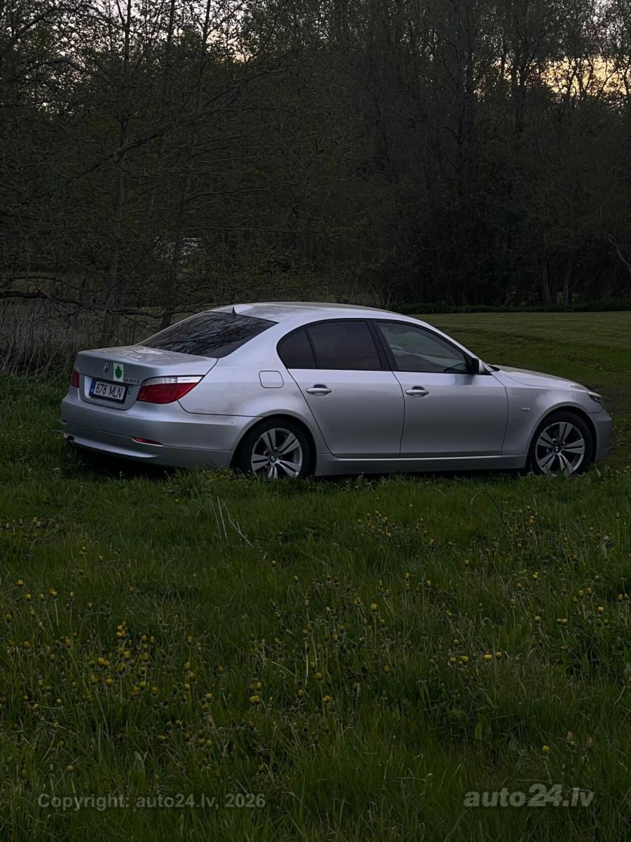 Pelēks BMW 5 Series 2008 Tallina, ar dzinēja tilpumu 2.00 L un nobraukumu 346 tūkst. km par 4500 €, foto 4 vietnē AUTOMOTO.COM.LV