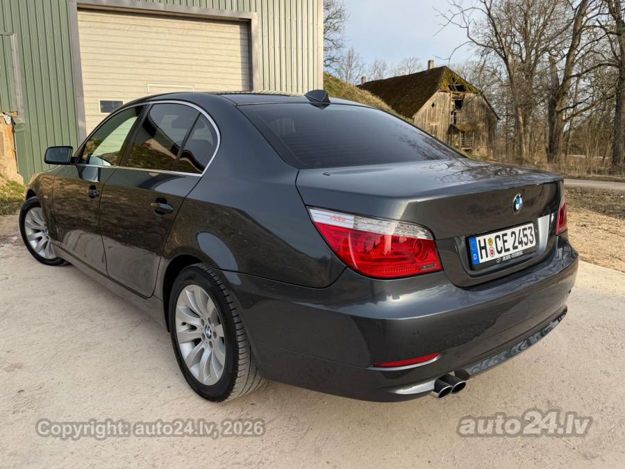 Pelēks BMW 5 Series 2009 Viljandi, ar dzinēja tilpumu 3.00 L un nobraukumu 362 tūkst. km par 7290 €, foto 3 vietnē AUTOMOTO.COM.LV