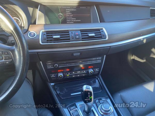 Pelēks BMW 5 Series 2010 Narva, ar dzinēja tilpumu 3.00 L un nobraukumu 281 tūkst. km par 8299 €, foto 9 vietnē AUTOMOTO.COM.LV