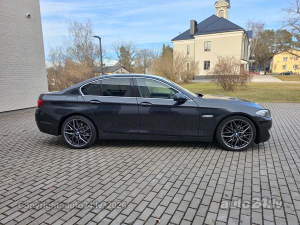 Grey BMW 5 Series 2010 in Elva, with an engine capacity of 3.00 L and mileage of 320 thousand km for 949 €, photo 5 on AUTOMOTO.COM.LV