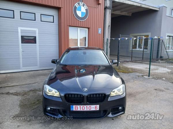 Pelēks BMW 5 Series 2010 Cēsis, ar dzinēja tilpumu 3.00 L un nobraukumu 263 tūkst. km par 8500 €, foto 2 vietnē AUTOMOTO.COM.LV