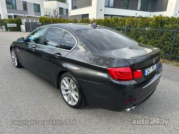 Grey BMW 5 Series 2010 in Tallinn, with an engine capacity of 3.00 L and mileage of 193 thousand km for 9000 €, photo 3 on AUTOMOTO.COM.LV