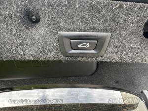 Grey BMW 5 Series 2010 in Tallinn, with an engine capacity of 3.00 L and mileage of 193 thousand km for 9000 €, photo 19 on AUTOMOTO.COM.LV