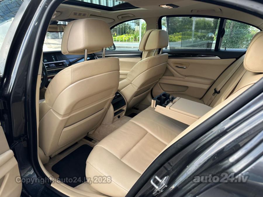 Grey BMW 5 Series 2010 in Tallinn, with an engine capacity of 3.00 L and mileage of 422 thousand km for 7400 €, photo 14 on AUTOMOTO.COM.LV