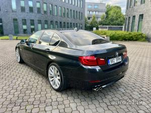 Pelēks BMW 5 Series 2010 Tallina, ar dzinēja tilpumu 3.00 L un nobraukumu 411 tūkst. km par 8999 €, foto 5 vietnē AUTOMOTO.COM.LV