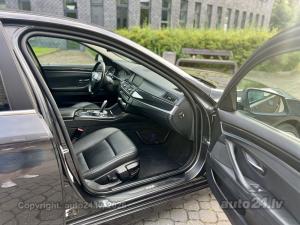 Pelēks BMW 5 Series 2010 Tallina, ar dzinēja tilpumu 3.00 L un nobraukumu 411 tūkst. km par 8999 €, foto 12 vietnē AUTOMOTO.COM.LV