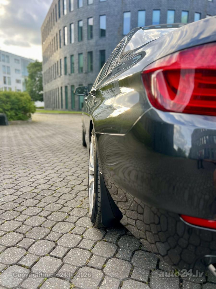 Pelēks BMW 5 Series 2010 Tallina, ar dzinēja tilpumu 3.00 L un nobraukumu 411 tūkst. km par 8999 €, foto 21 vietnē AUTOMOTO.COM.LV