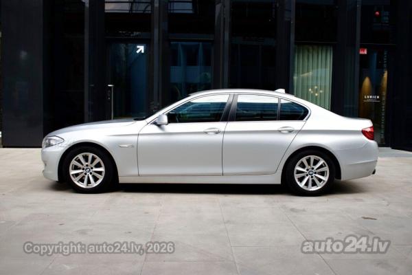 Pelēks BMW 5 Series 2011 Tallina, ar dzinēja tilpumu 2.00 L un nobraukumu 215 tūkst. km par 9900 €, foto 11 vietnē AUTOMOTO.COM.LV