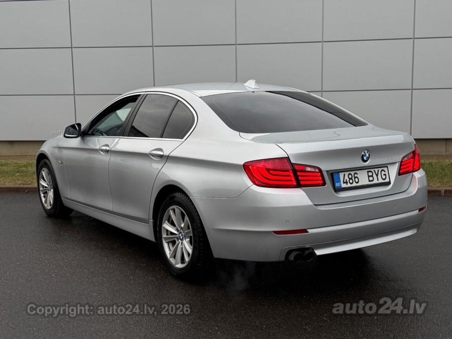 Pelēks BMW 5 Series 2011 Tartu, ar dzinēja tilpumu 2.00 L un nobraukumu 285 tūkst. km par 6500 €, foto 4 vietnē AUTOMOTO.COM.LV