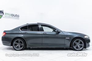 Pelēks BMW 5 Series 2011 Tallina, ar dzinēja tilpumu 3.00 L un nobraukumu 408 tūkst. km par 7500 €, foto 9 vietnē AUTOMOTO.COM.LV