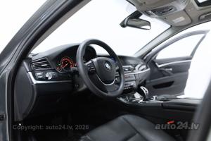 Pelēks BMW 5 Series 2011 Tallina, ar dzinēja tilpumu 3.00 L un nobraukumu 408 tūkst. km par 7500 €, foto 12 vietnē AUTOMOTO.COM.LV