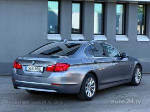Grey BMW 5 Series 2011 in Tallinn, with an engine capacity of 3.00 L and mileage of 121 thousand km for 9900 €, photo 4 on AUTOMOTO.COM.LV