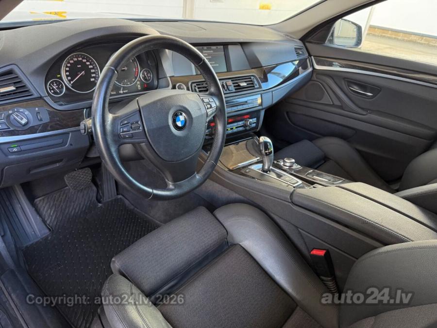 Grey BMW 5 Series 2011 in Tallinn, with an engine capacity of 3.00 L and mileage of 121 thousand km for 9900 €, photo 5 on AUTOMOTO.COM.LV