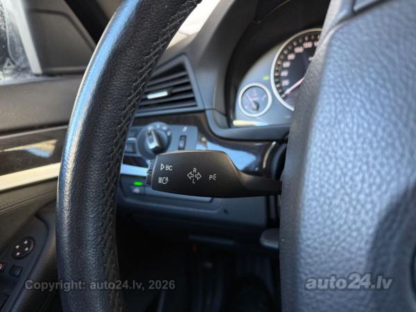 Pelēks BMW 5 Series 2011 Tallina, ar dzinēja tilpumu 3.00 L un nobraukumu 121 tūkst. km par 9900 €, foto 11 vietnē AUTOMOTO.COM.LV