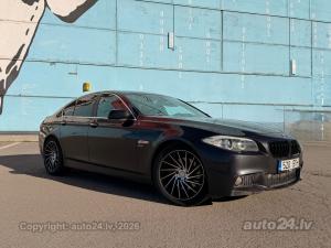 Pelēks BMW 5 Series 2011 Tallina, ar dzinēja tilpumu 3.00 L un nobraukumu 0 tūkst. km par 10400 €, foto 17 vietnē AUTOMOTO.COM.LV