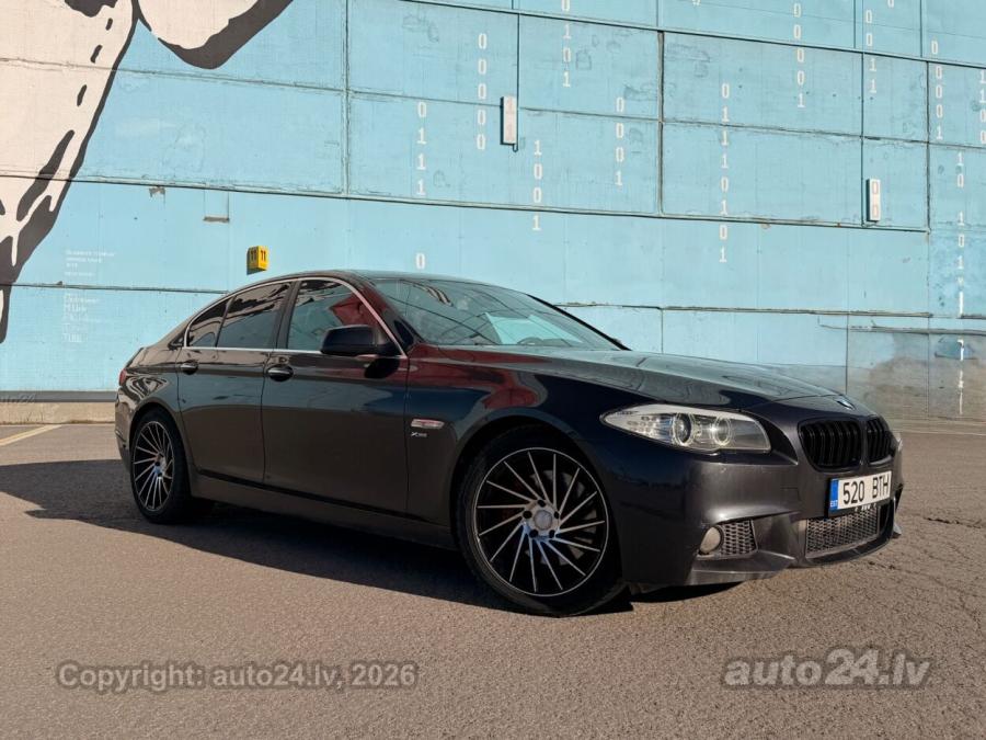 Pelēks BMW 5 Series 2011 Tallina, ar dzinēja tilpumu 3.00 L un nobraukumu 0 tūkst. km par 10400 €, foto 17 vietnē AUTOMOTO.COM.LV