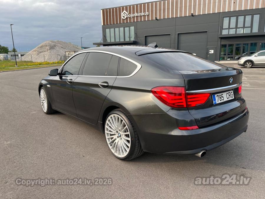 Grey BMW 5 Series 2011 in Tallinn, with an engine capacity of 3.00 L and mileage of 334 thousand km for 12399 €, photo 3 on AUTOMOTO.COM.LV