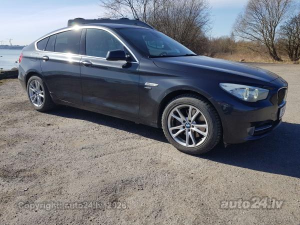 Pelēks BMW 5 Series 2011 Tallina, ar dzinēja tilpumu 3.00 L un nobraukumu 0 tūkst. km par 15000 €, foto 2 vietnē AUTOMOTO.COM.LV