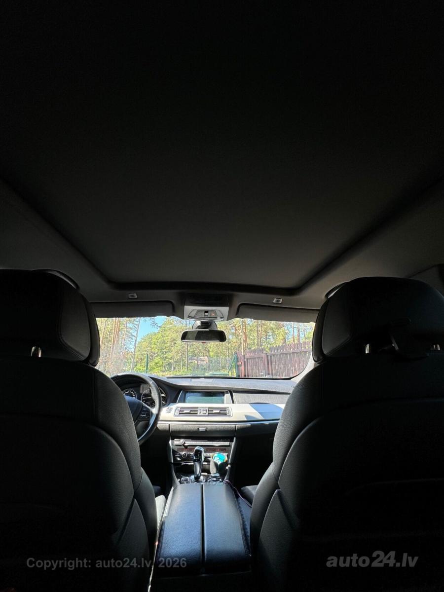 Grey BMW 5 Series 2011 in Tallinn, with an engine capacity of 3.00 L and mileage of 239 thousand km for 8500 €, photo 8 on AUTOMOTO.COM.LV