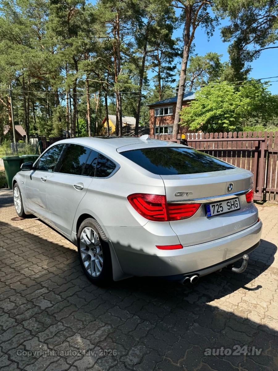 Grey BMW 5 Series 2011 in Tallinn, with an engine capacity of 3.00 L and mileage of 239 thousand km for 8500 €, photo 9 on AUTOMOTO.COM.LV