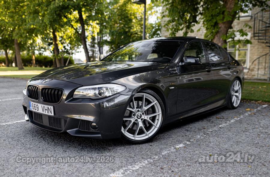 Pelēks BMW 5 Series 2011 Tallina, ar dzinēja tilpumu 3.00 L un nobraukumu 499 tūkst. km par 8999 €, foto 4 vietnē AUTOMOTO.COM.LV
