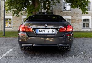 Pelēks BMW 5 Series 2011 Tallina, ar dzinēja tilpumu 3.00 L un nobraukumu 499 tūkst. km par 8999 €, foto 6 vietnē AUTOMOTO.COM.LV