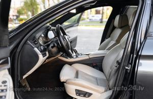 Pelēks BMW 5 Series 2011 Tallina, ar dzinēja tilpumu 3.00 L un nobraukumu 499 tūkst. km par 8999 €, foto 11 vietnē AUTOMOTO.COM.LV