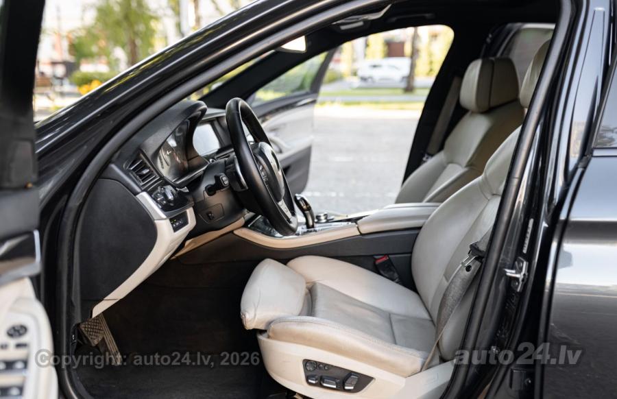 Pelēks BMW 5 Series 2011 Tallina, ar dzinēja tilpumu 3.00 L un nobraukumu 499 tūkst. km par 8999 €, foto 11 vietnē AUTOMOTO.COM.LV