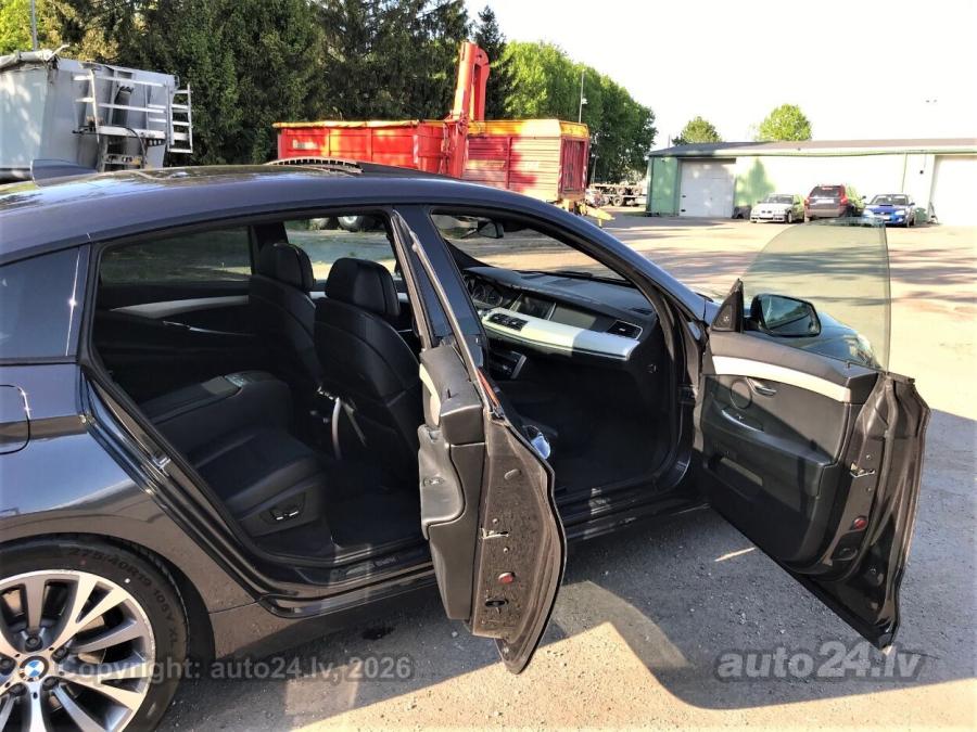 Pelēks BMW 5 Series 2011 Tallina, ar dzinēja tilpumu 3.00 L un nobraukumu 315 tūkst. km par 11999 €, foto 16 vietnē AUTOMOTO.COM.LV