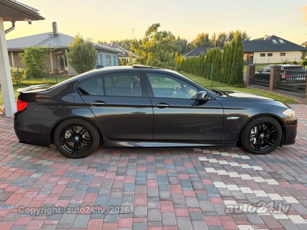 Grey BMW 5 Series 2011 in Tartu, with an engine capacity of 3.00 L and mileage of 339 thousand km for 13500 €, photo 9 on AUTOMOTO.COM.LV