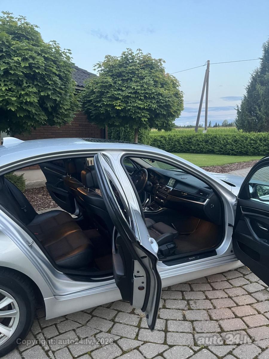 Pelēks BMW 5 Series 2011 Tallina, ar dzinēja tilpumu 2.00 L un nobraukumu 294 tūkst. km par 6000 €, foto 7 vietnē AUTOMOTO.COM.LV