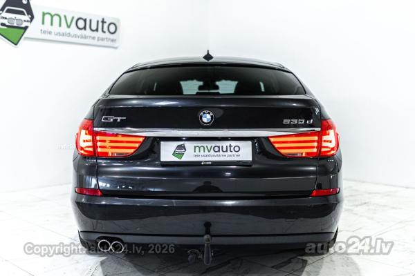 Grey BMW 5 Series 2011 in Tallinn, with an engine capacity of 3.00 L and mileage of 242 thousand km for 10990 €, photo 8 on AUTOMOTO.COM.LV