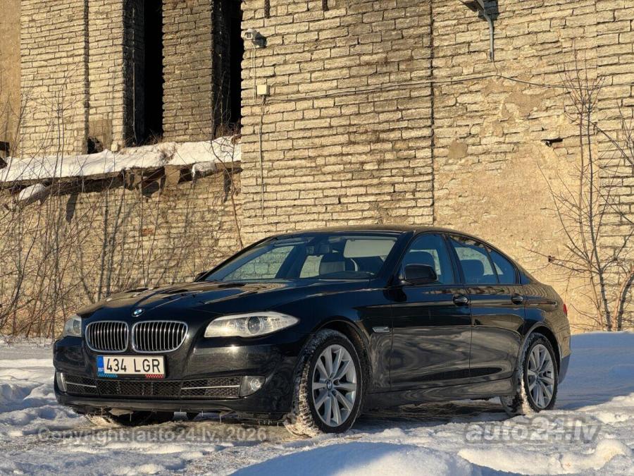 Grey BMW 5 Series 2012 in Tallinn, with an engine capacity of 2.00 L and mileage of 315 thousand km for 10500 €, photo 1 on AUTOMOTO.COM.LV