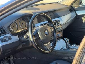 Grey BMW 5 Series 2012 in Tallinn, with an engine capacity of 2.00 L and mileage of 315 thousand km for 10500 €, photo 9 on AUTOMOTO.COM.LV