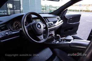 Pelēks BMW 5 Series 2012 Tallina, ar dzinēja tilpumu 3.00 L un nobraukumu 268 tūkst. km par 14000 €, foto 2 vietnē AUTOMOTO.COM.LV