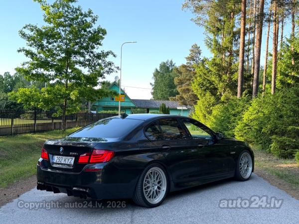Grey BMW 5 Series 2012 in Tartu, with an engine capacity of 3.00 L and mileage of 250 thousand km for 12990 €, photo 6 on AUTOMOTO.COM.LV
