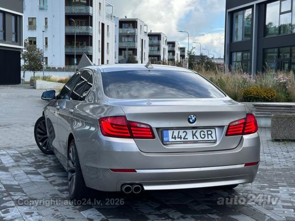 Pelēks BMW 5 Series 2012 Tallina, ar dzinēja tilpumu 2.00 L un nobraukumu 335 tūkst. km par 6499 €, foto 11 vietnē AUTOMOTO.COM.LV