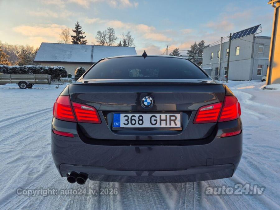 Pelēks BMW 5 Series 2013 Tallina, ar dzinēja tilpumu 2.00 L un nobraukumu 221 tūkst. km par 11999 €, foto 8 vietnē AUTOMOTO.COM.LV