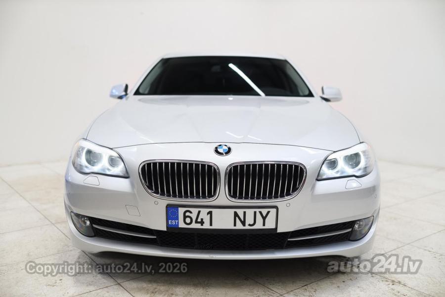 Pelēks BMW 5 Series 2013 Tallina, ar dzinēja tilpumu 2.00 L un nobraukumu 169 tūkst. km par 12490 €, foto 3 vietnē AUTOMOTO.COM.LV