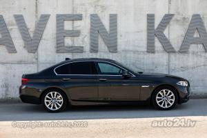 Pelēks BMW 5 Series 2014 Tallina, ar dzinēja tilpumu 3.00 L un nobraukumu 310 tūkst. km par 12500 €, foto 5 vietnē AUTOMOTO.COM.LV