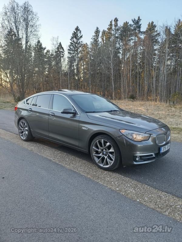 Grey BMW 5 Series 2014 in Tallinn, with an engine capacity of 2.00 L and mileage of 279 thousand km for 11500 €, photo 2 on AUTOMOTO.COM.LV