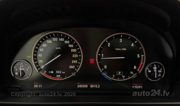 Pelēks BMW 5 Series 2014 Tallina, ar dzinēja tilpumu 2.00 L un nobraukumu 241 tūkst. km par 12900 €, foto 7 vietnē AUTOMOTO.COM.LV