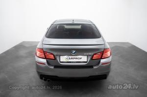 Pelēks BMW 5 Series 2014 Tallina, ar dzinēja tilpumu 2.00 L un nobraukumu 155 tūkst. km par 12999 €, foto 6 vietnē AUTOMOTO.COM.LV